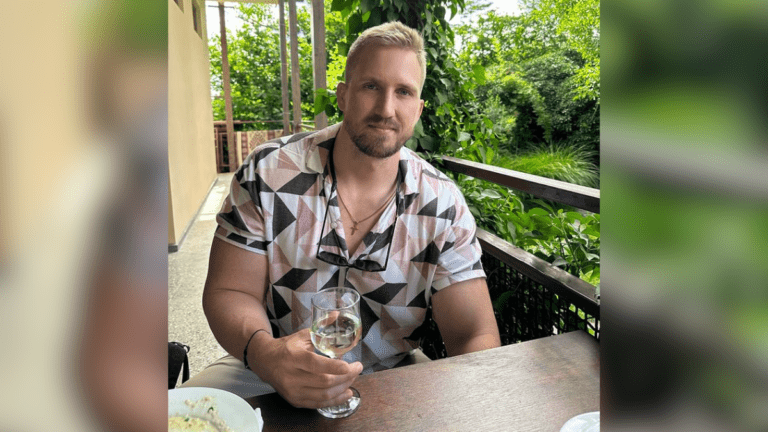 Quem é Daniel Spencer, professor de inglês que viralizou no Brasil ...